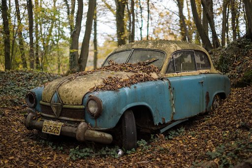 6 Ways To Get Rid Of A Non-Running Car Sitting In Your Backyard