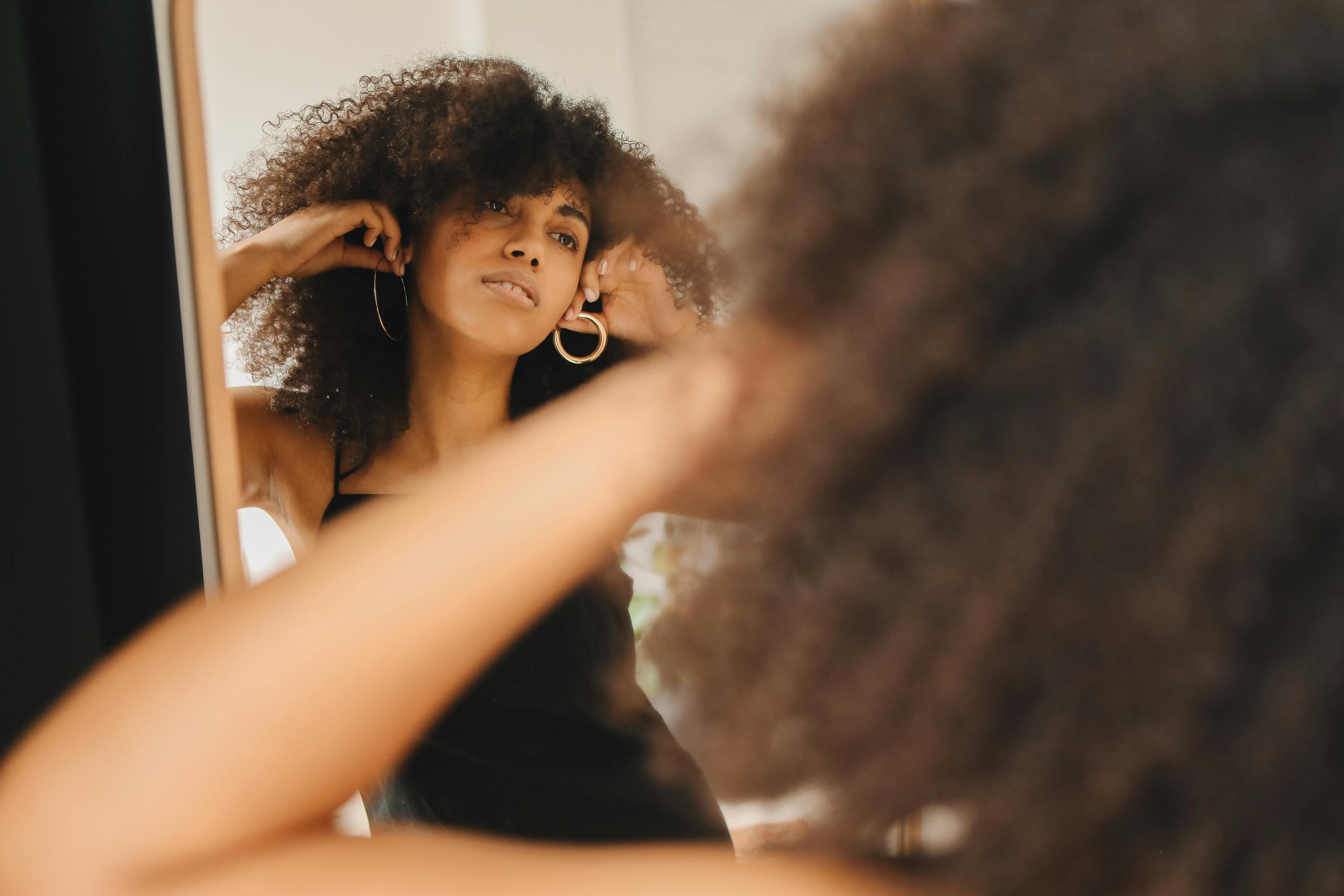 5 Hoop Earring Styles Every Fashion Lover Should Own